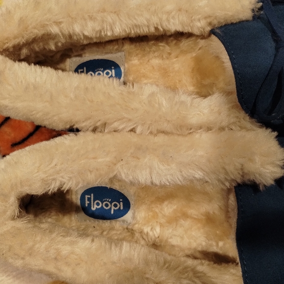 Floopi | Shoes | Floopi Melanie Moccasin Faux Suede Slippers | Poshmark